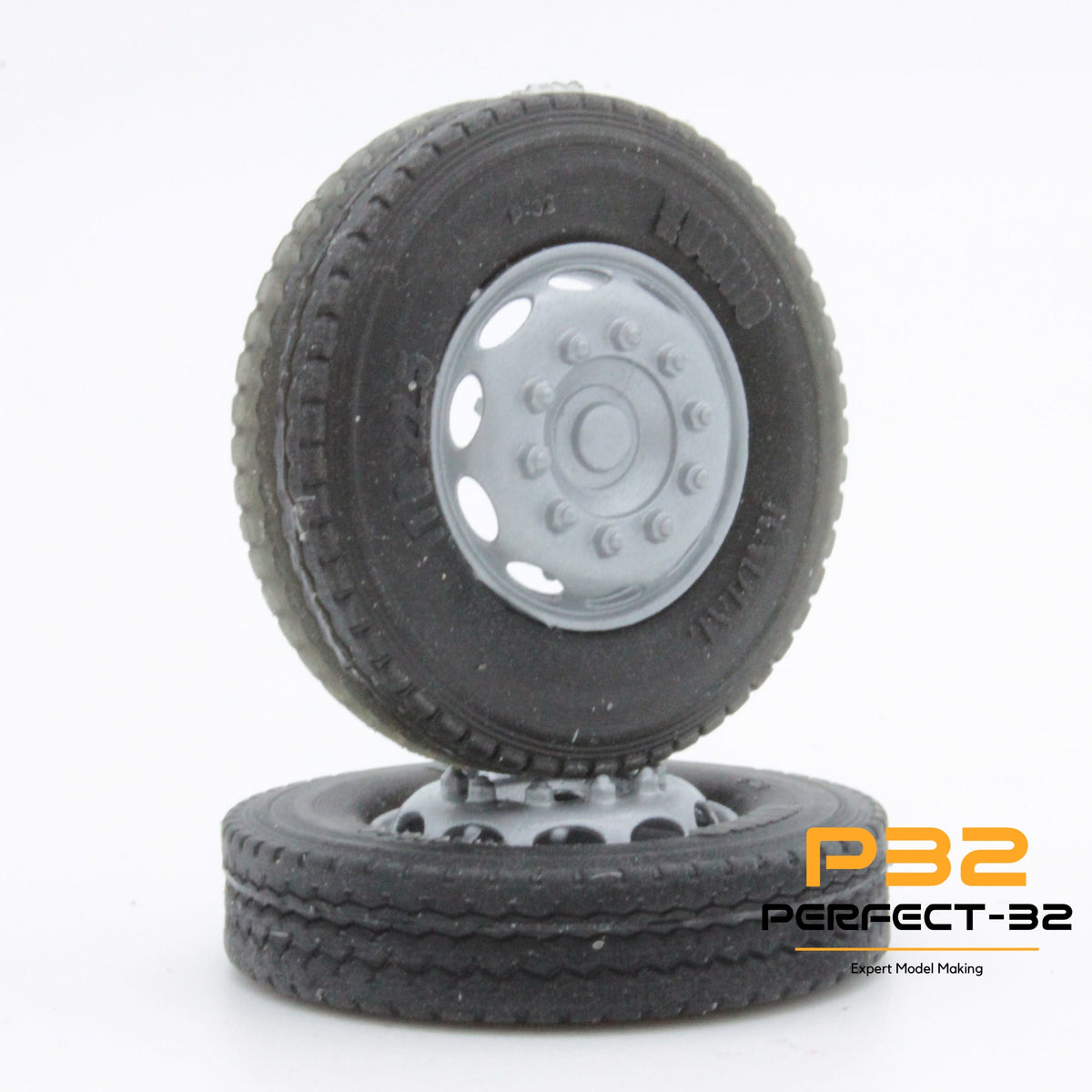 P-10 Small Super Singel 11 R22.5 (NEW) – Perfect 32 Models